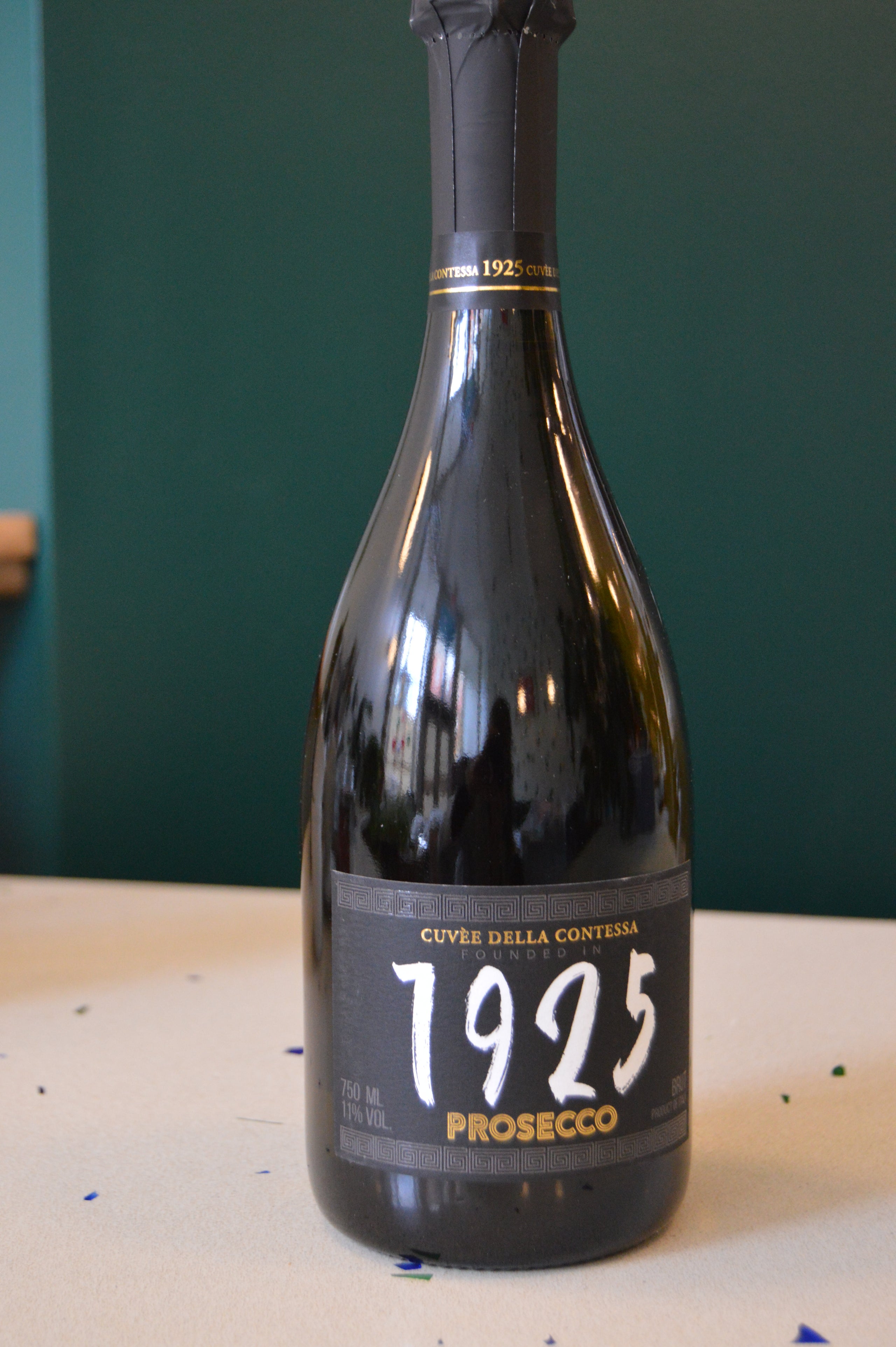 Prosecco Della Contessa | Tablespoon Cooking Co.